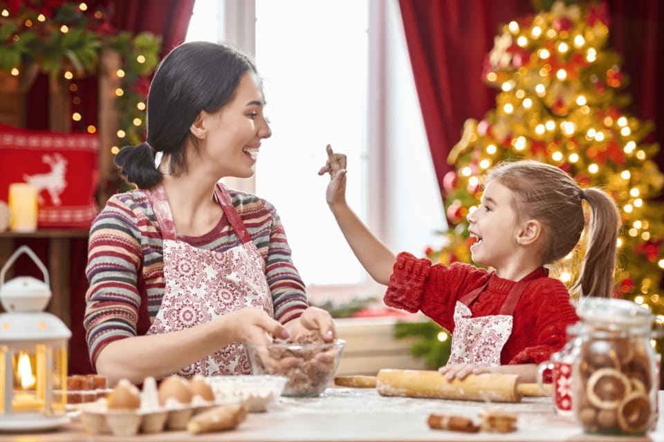 Baking Fun with Kids: Festive Treats to Make Together this Holiday ...
