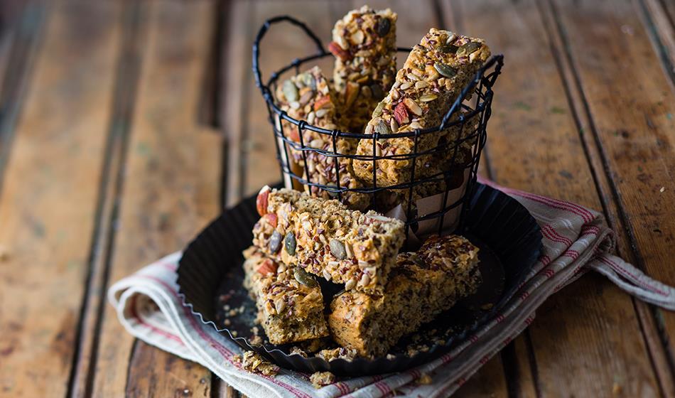 SEEDED RUSKS | Flora